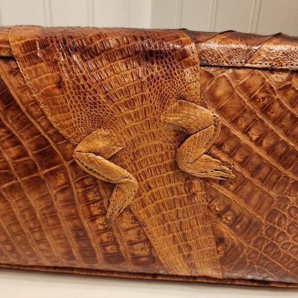 etco | Bags | Vintage Etco Genuine Alligator Multi Section Convertible ...